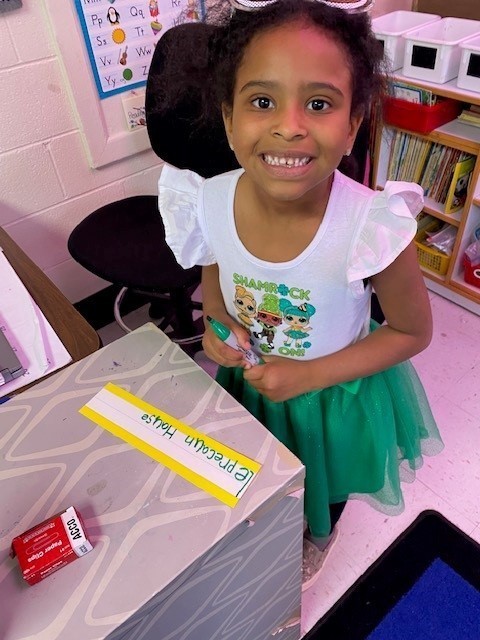 Mrs. Gilstrap's Class Make A Leprechaun House | Hamilton Crossing ...